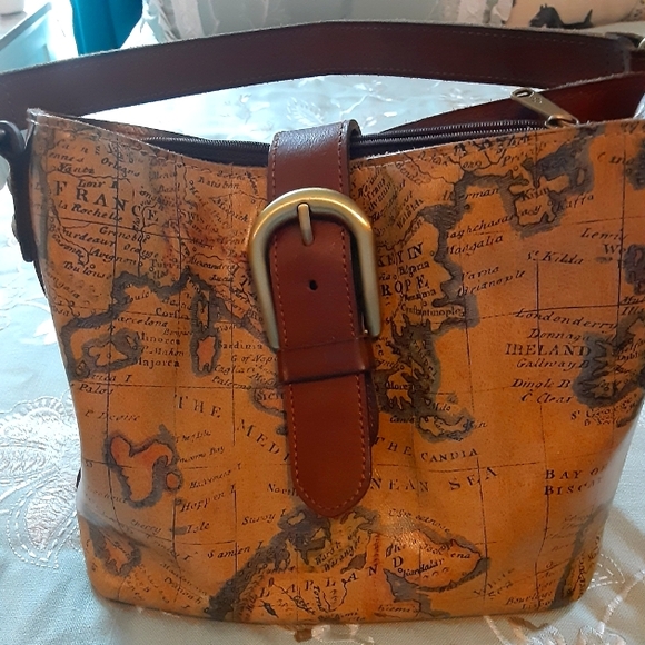 Patricia Nash | Bags | Patricia Nash Brown Map Print Crossbody Bag ...